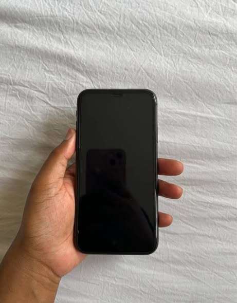 Iphone 11 for sale in Windhoek - Cellphones - Kalahari Deals Namibia