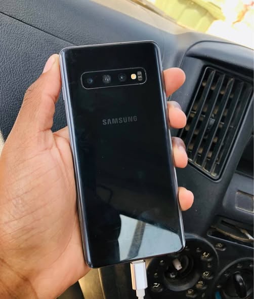 Samsung S10 for sale in Windhoek - Cellphones - Kalahari Deals Namibia