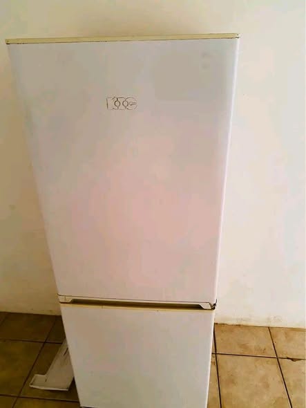 Fridge for sale in Okahandja - Fridges - Kalahari Deals Namibia