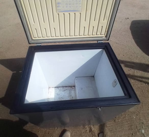 Defy 210L electric Deep freezer for sale in Windhoek - Freezers ...