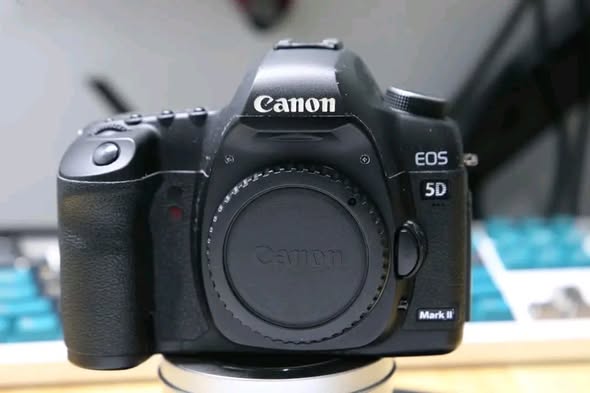 5D mark 2 Body for sale in Windhoek - Digital Cameras - Kalahari Deals ...
