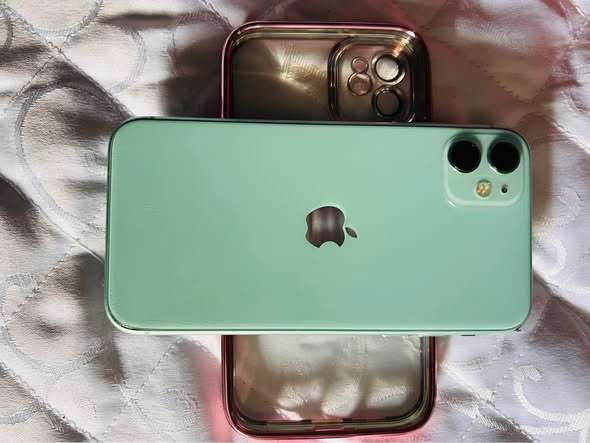 iPhone 11 | 128GB for sale in Windhoek - Cellphones - Kalahari Deals ...