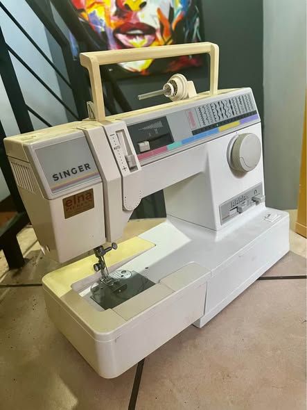 Sewing Machine for sale in Windhoek - Sewing Machines - Kalahari Deals ...