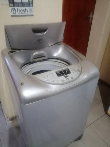 Top loader washing machine for sale in Windhoek - Washing Machines ...