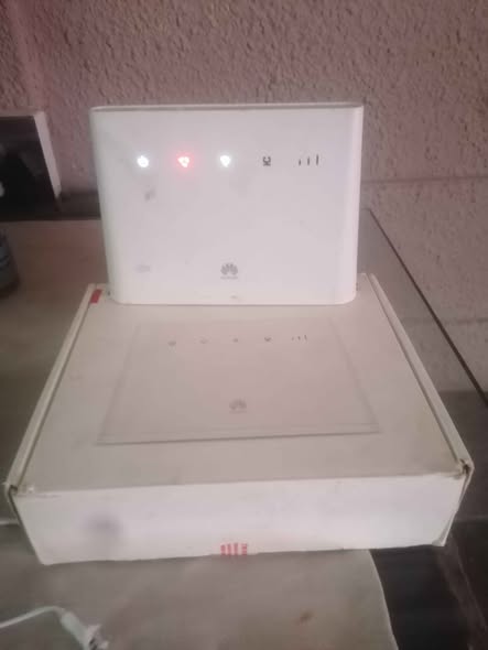 HUAWEI wifi router for sale in Windhoek - Network Hardware - Kalahari ...