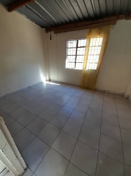 Outside Room to Rent in Windhoek - Rooms for rent - Kalahari Deals Namibia