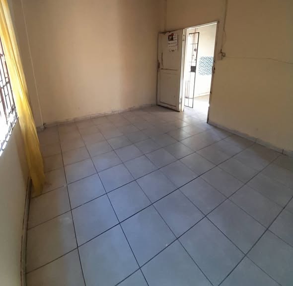 Outside Room to Rent in Windhoek - Rooms for rent - Kalahari Deals Namibia