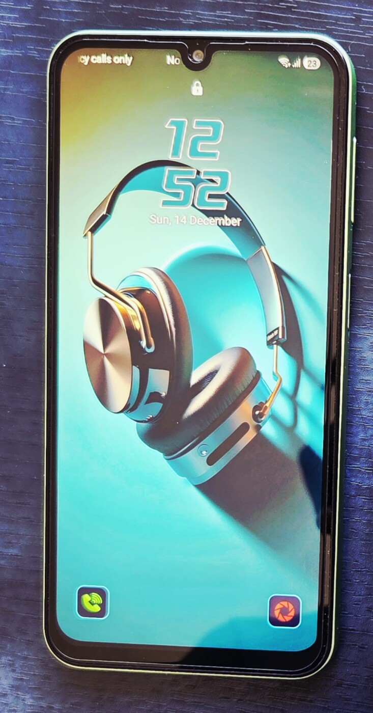 Samsung A24 - Used, like new. Free wireless earphones included for sale ...