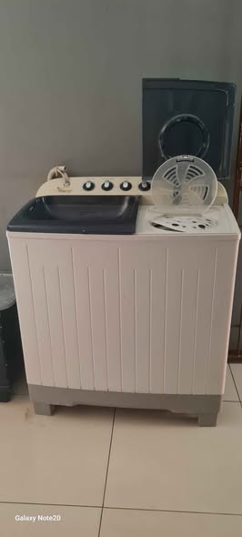Samsung washing Machine. for sale in Windhoek - Washing Machines ...