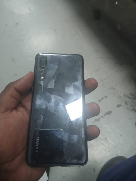 Huawei p20 pro for sale in Windhoek - Cellphones - Kalahari Deals Namibia