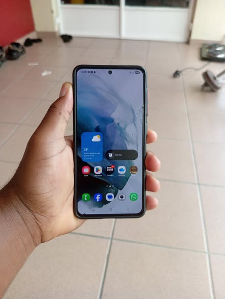 Samsung Galaxy s21 5G for sale in Windhoek - Cellphones - Kalahari ...