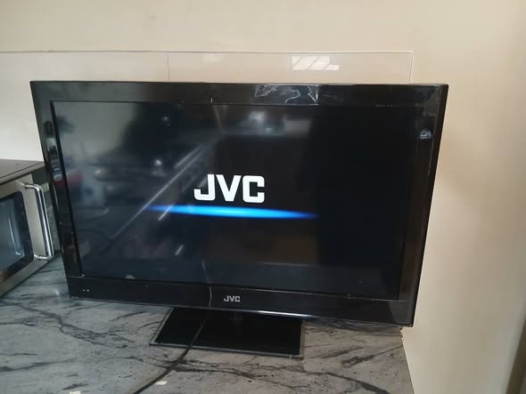 Jvc 32inch TV with remote for sale in Windhoek - TVs - Kalahari Deals ...