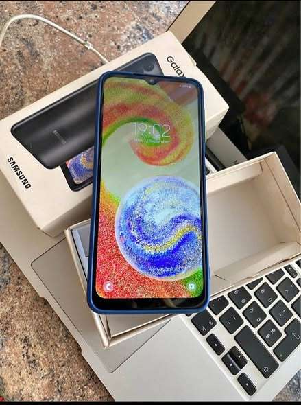 Samsung A04e for sale in Windhoek - Cellphones - Kalahari Deals Namibia