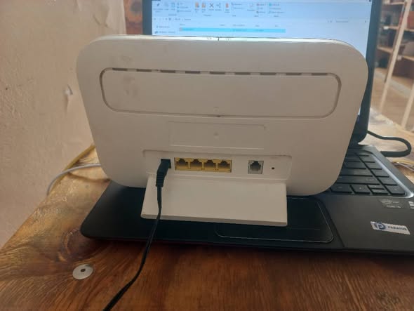 Wifi router for sale in Windhoek - Network Hardware - Kalahari Deals ...
