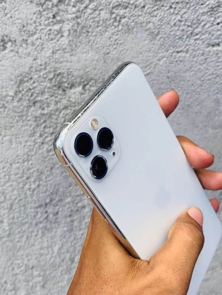 iPhone 11 Pro 256GB for sale in Windhoek - Cellphones - Kalahari Deals ...