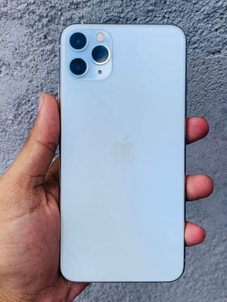 iPhone 11 Pro 256GB for sale in Windhoek - Cellphones - Kalahari Deals ...