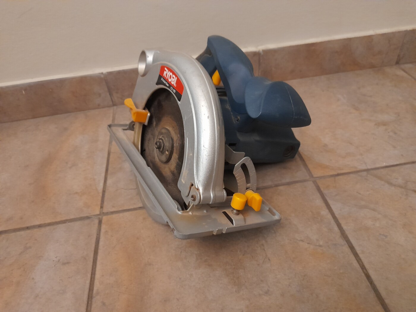 Circular saw for sale in Windhoek - Tools - Kalahari Deals Namibia