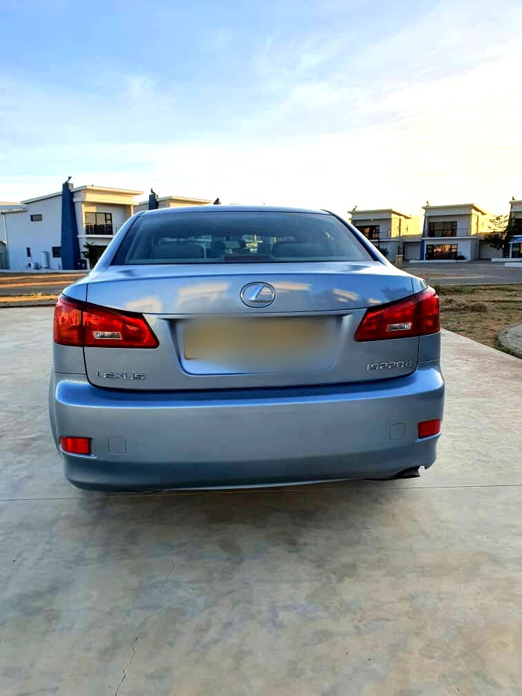 Lexus IS220D for sale in Windhoek - Used Cars - Kalahari Deals Namibia