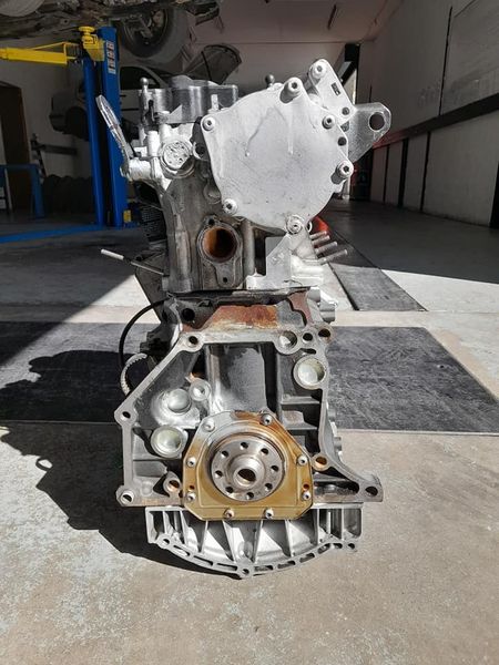 Engine for sale in Windhoek - Engines - Kalahari Deals Namibia