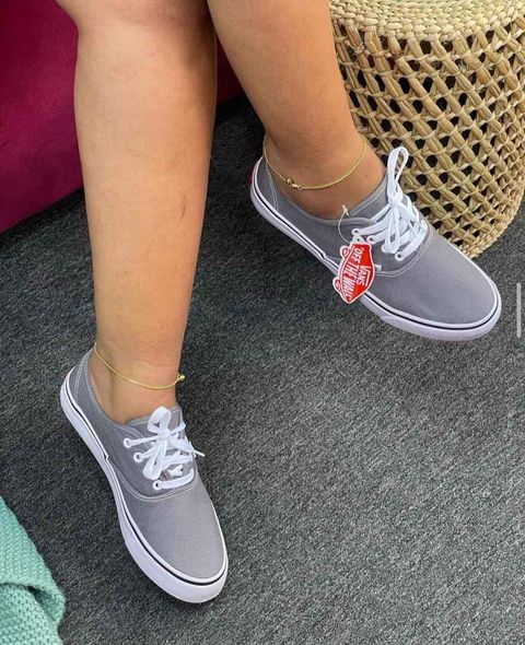 Shoe for sale in Windhoek - Sneakers - Kalahari Deals Namibia