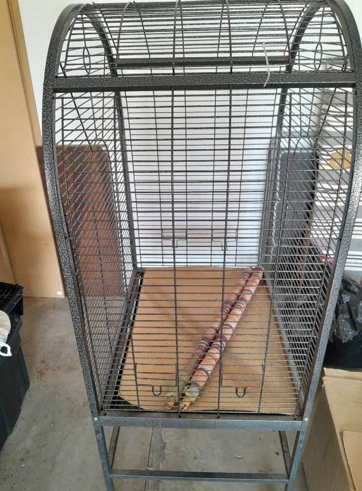 Birds home for sale in Windhoek - Pet Homes - Kalahari Deals Namibia