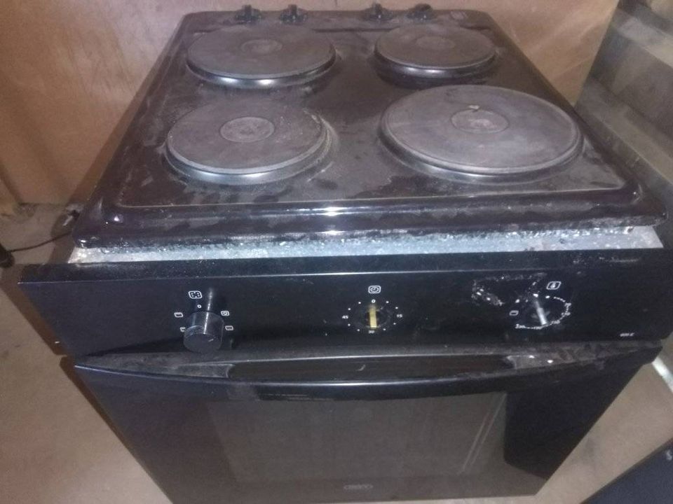 Defy cabinet stove and ovens for sale in Windhoek - Stoves and Ovens ...