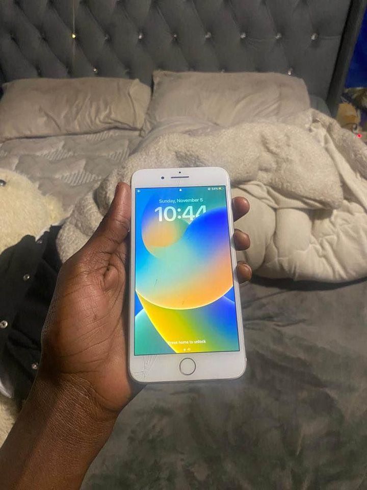 iPhone 8 Plus 256 gig for sale in Windhoek - Cellphones - Kalahari ...