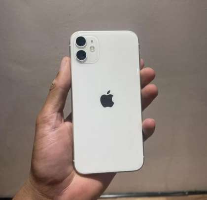 Iphone 11-128gb for sale in Windhoek - Cellphones - Kalahari Deals Namibia