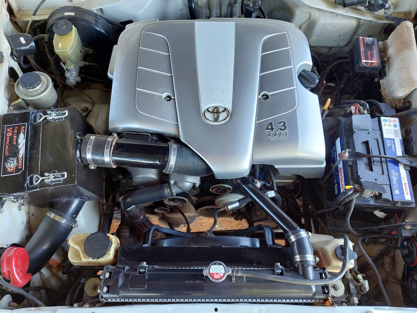 2002 Toyota Land Cruiser 3UZ V8 4x4 for sale in Otjiwarongo - Used Cars ...