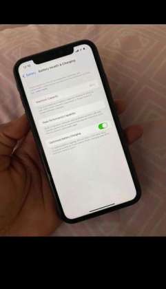 IPhone 11 64g for sale in Windhoek - Cellphones - Kalahari Deals Namibia
