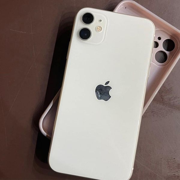 iPhone 11 64GB for sale in Windhoek - Cellphones - Kalahari Deals Namibia