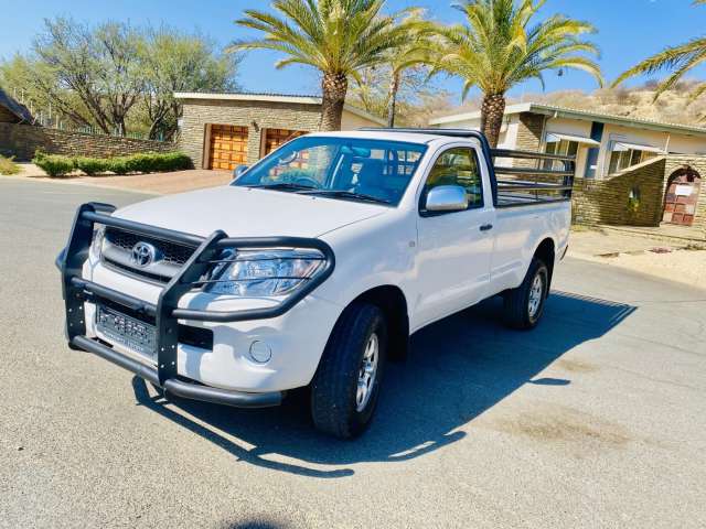 Toyota Hilux 2.7 Vvti 4x4 for sale for sale in Windhoek - Used Cars ...