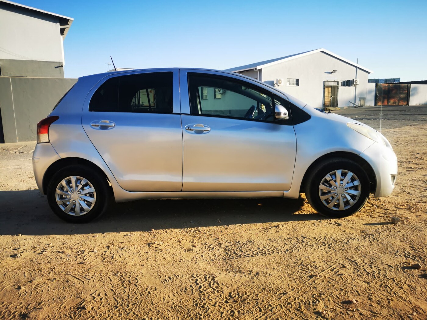 2009 Toyota Vitz. for sale in Windhoek - Used Cars - Kalahari Deals Namibia