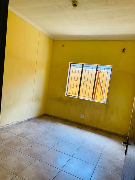 Inside rooms to rent. Okuryangava in Windhoek - Rooms for rent ...