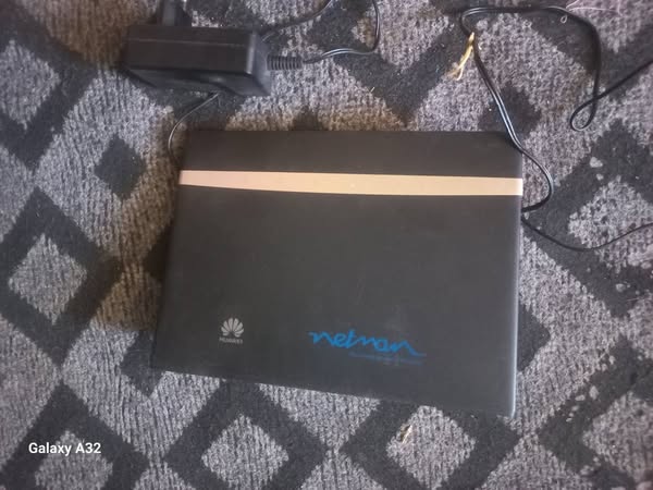 Wifi router up for sale in Windhoek - Network Hardware - Kalahari Deals ...