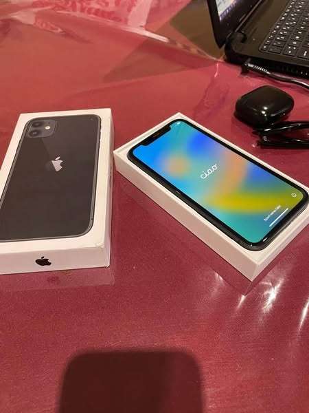 iPhone 11 128GB for sale in Windhoek - Cellphones - Kalahari Deals Namibia