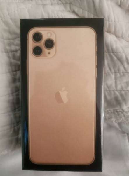iPhone 11 pro max 256gb for sale in Swakopmund - Cellphones - Kalahari ...