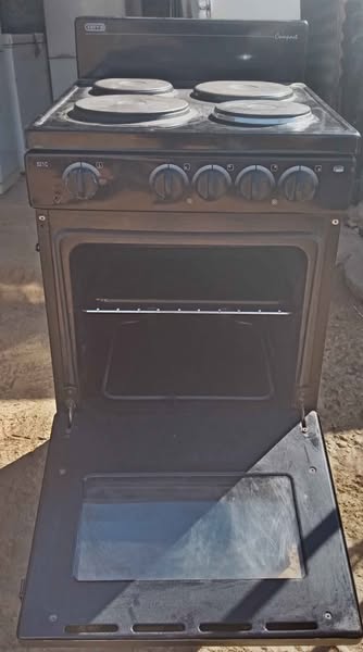 Stove for sale in Windhoek - Stoves and Ovens - Kalahari Deals Namibia