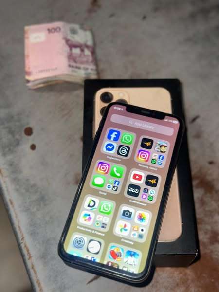 iPhone 11 Pro for sale in Windhoek - Cellphones - Kalahari Deals Namibia