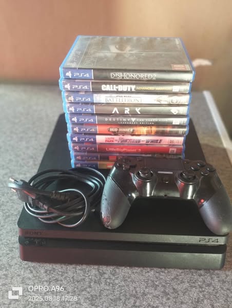 1 terabyte ps4 slim 1 controller 10 games for sale in Walvis Bay ...