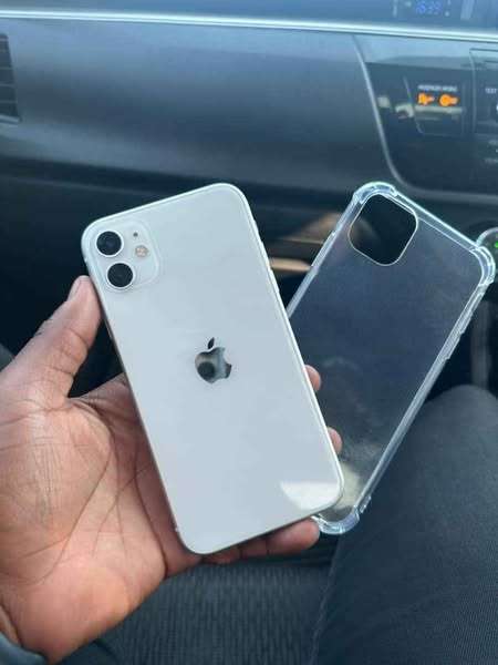 iPhone 11 128gb for sale in Windhoek - Cellphones - Kalahari Deals Namibia