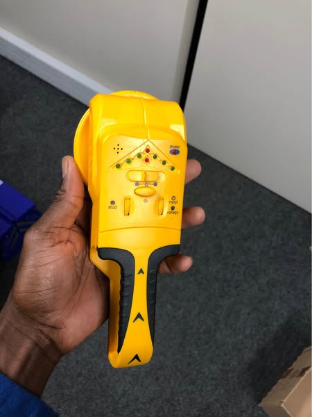 PIPE FINDER in the WALL for sale in Windhoek - Tools - Kalahari Deals ...