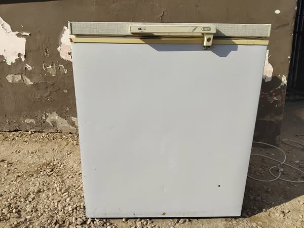 Defy Deep fridge for sale in Windhoek - Freezers - Kalahari Deals Namibia