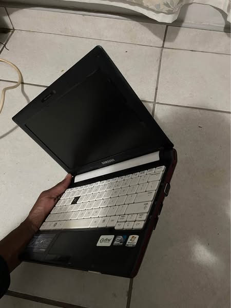 Samsung mini pc for sale in Windhoek - Laptops - Kalahari Deals Namibia