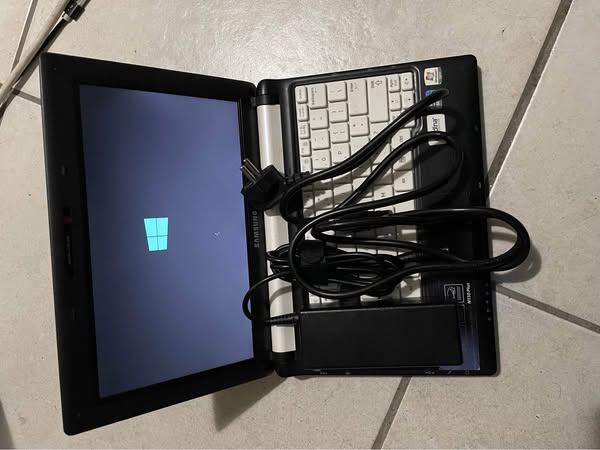 Samsung mini pc for sale in Windhoek - Laptops - Kalahari Deals Namibia