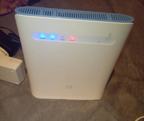 Wifi router for sale in Windhoek - Network Hardware - Kalahari Deals ...