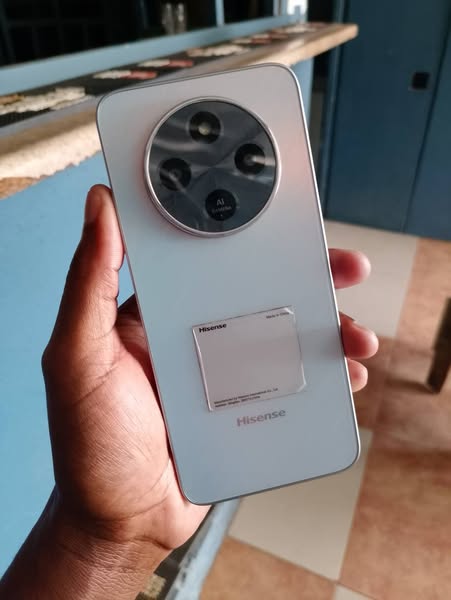Hisense E72 128gig for sale in Windhoek - Cellphones - Kalahari Deals ...