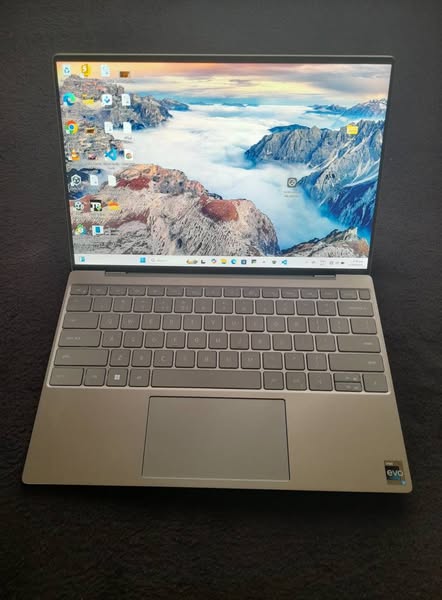 DELL XPS, 12th gen for sale in Windhoek - Laptops - Kalahari Deals Namibia