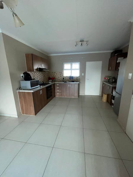 Inside room for rent in Windhoek - Rooms for rent - Kalahari Deals Namibia