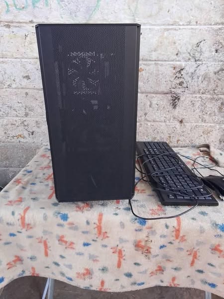 Affordable gaming computer box for sale in Windhoek - Desktop PC ...